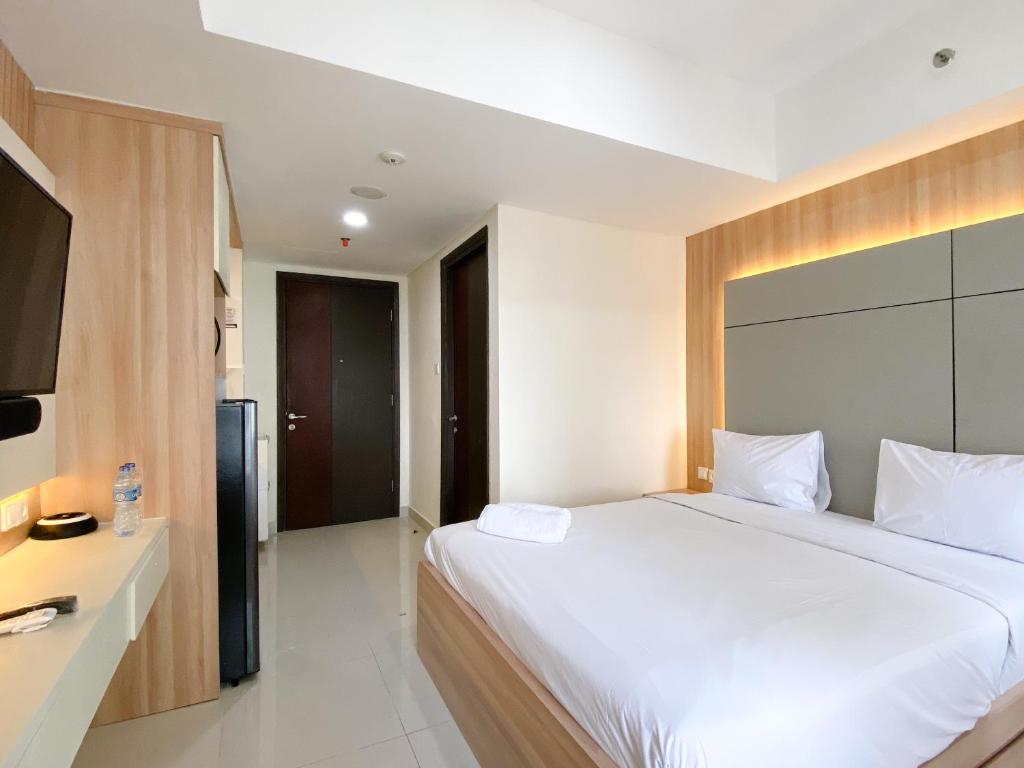 Cozy Studio Room Apartment at Pollux Chadstone By Travelio, Cikarang ...