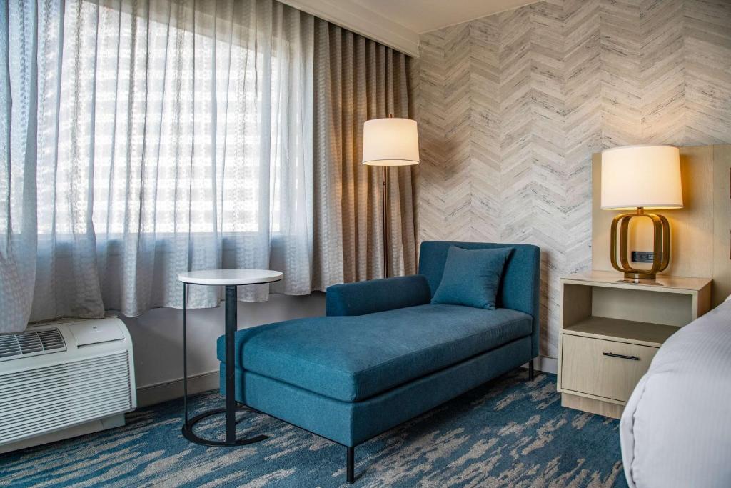DoubleTree by Hilton LAX - El Segundo, El Segundo (updated prices 2025)