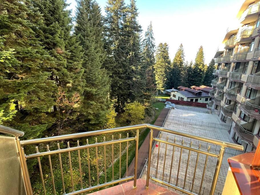 FLORA Apartment Hotel 412, Borovets (updated prices 2025)