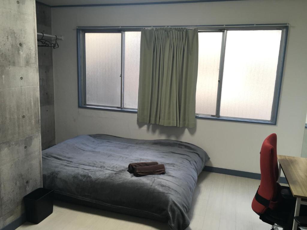 2F female and lover of man and woman only room in Ueno, Tokyo (updated ...