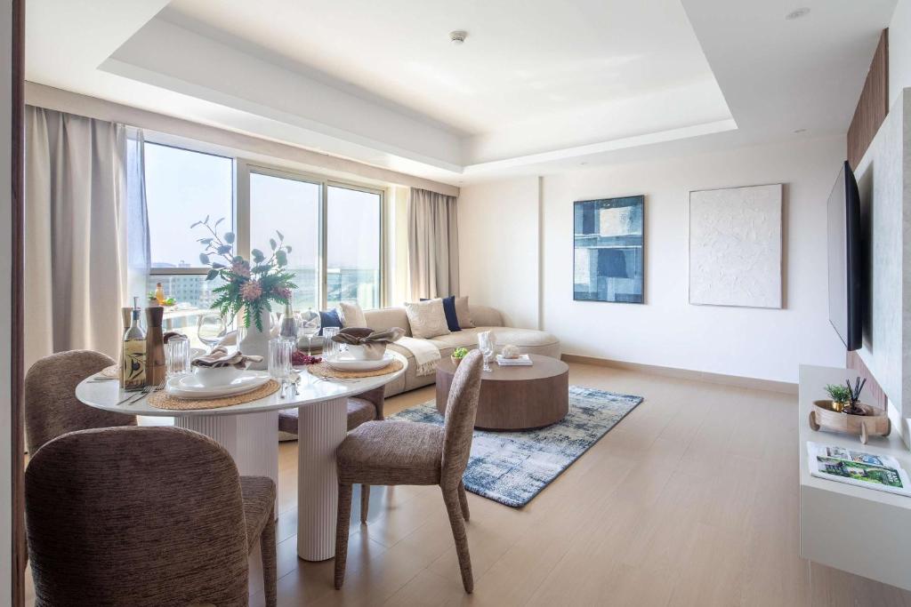 Frank Porter - Zen Tower, Dubai (updated prices 2026)