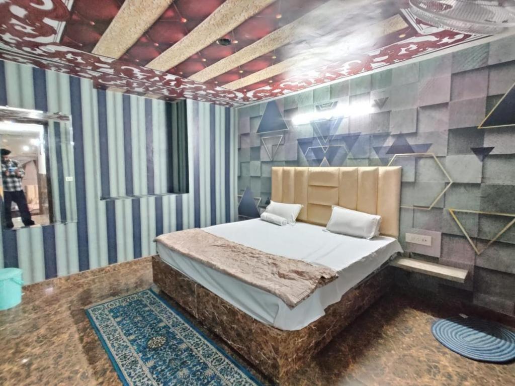 TEJAS HOMESTAY JUST 2 MINUTES from GOLDEN TEMPLE, Amritsar (updated ...