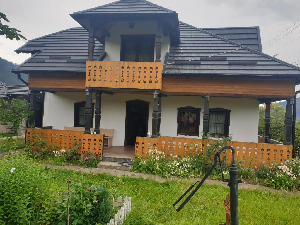 Casa cu Steag, Stulpicani (updated prices 2026)