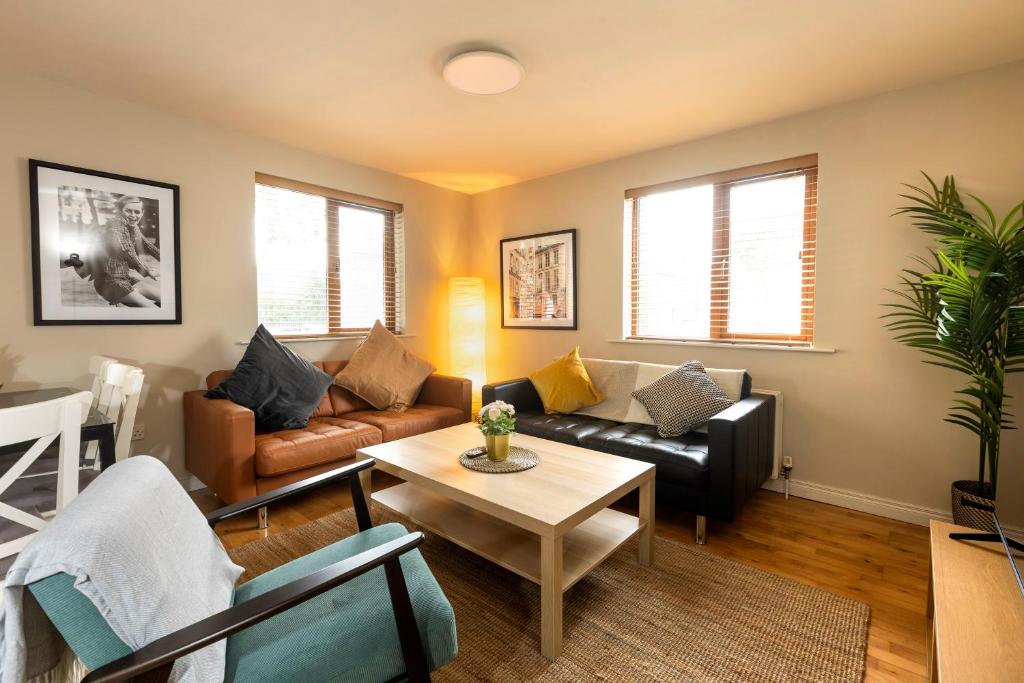 The Vogue- 2bd Hip Ap Ultra Fast WIFI, Belfast (updated prices 2026)