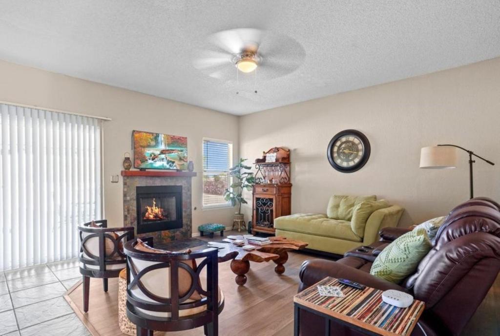 Sunset Escape & Basketball Court, El Paso (updated prices 2026)