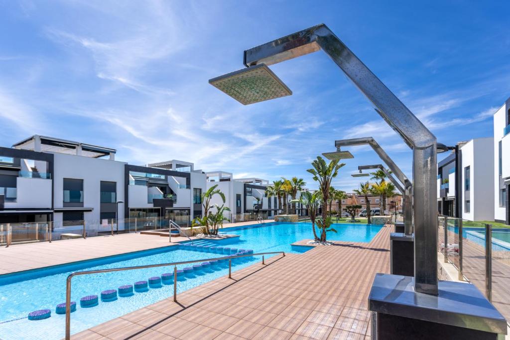 Oasis Beach VII Thaini with roofterrace, Torrevieja (updated prices 2025)