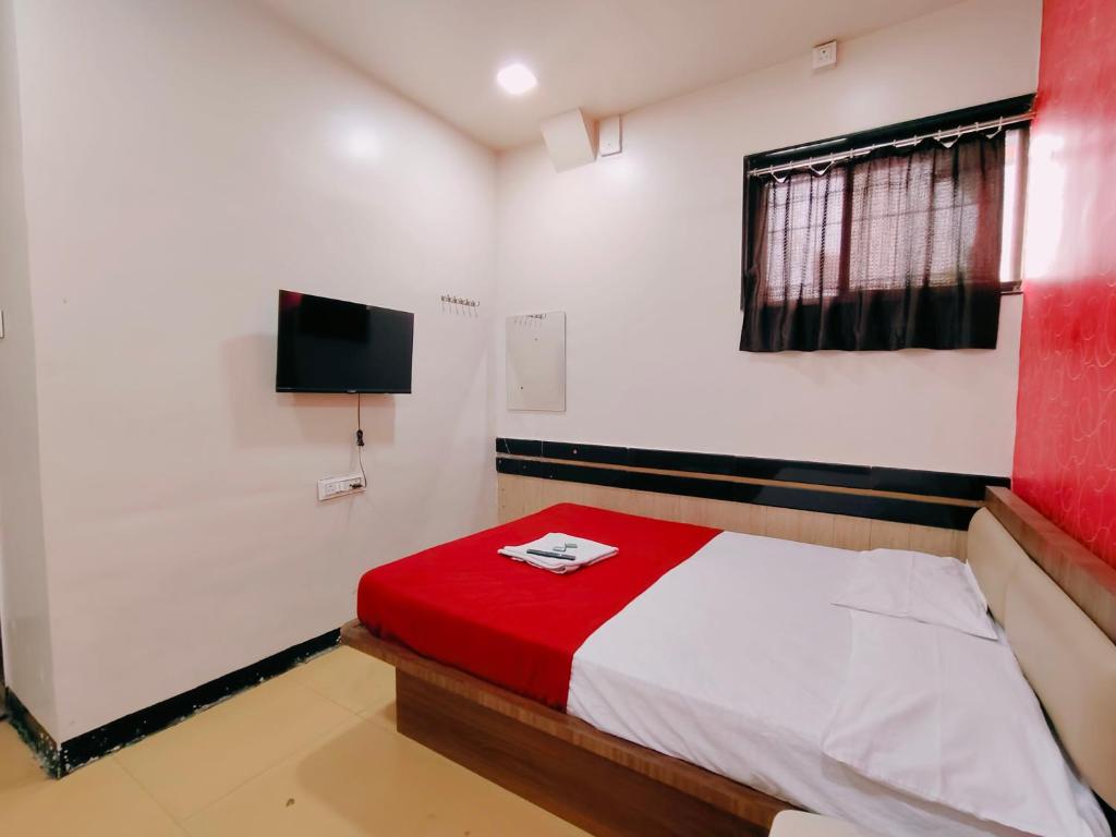 Malhar Guest House, Pune (updated prices 2026)