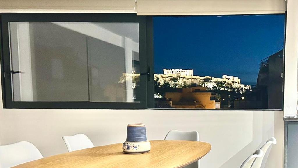 Acropolis View window Retreat in Monastiraki, Athens (updated prices 2025)