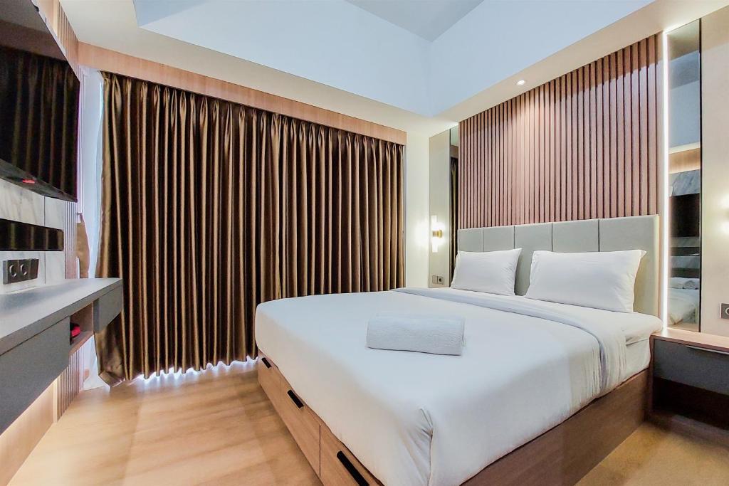 Simply Look and Comfort Studio Room at Casa de Parco Apartment By ...
