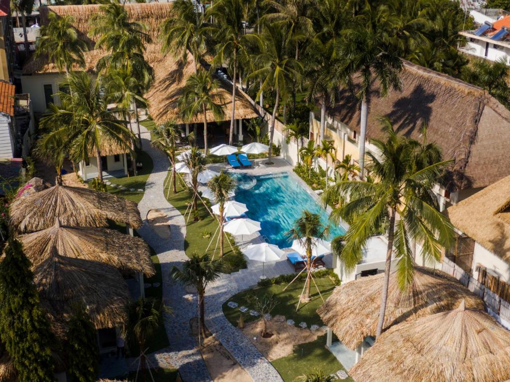 Coco Cottage Beachfront Resort, Mui Ne (updated prices 2025)
