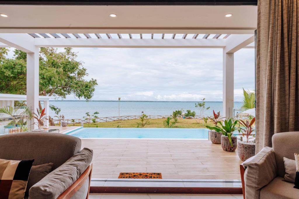 Blue Ocean Resort & Residences, Zanzibar City (updated prices 2025)