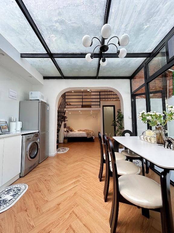 ZhiLan, Shanghai (updated prices 2025)