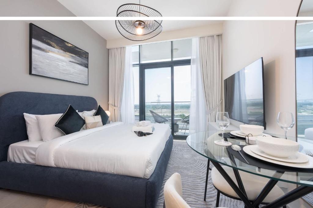 Awesome Studio Apartment Perfect for 2 at Azizi Riviera 46, Dubái ...