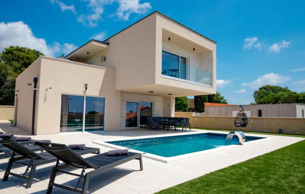 Beautiful Villa Paula with jacuzzi in Pula, Pula (updated prices 2025)