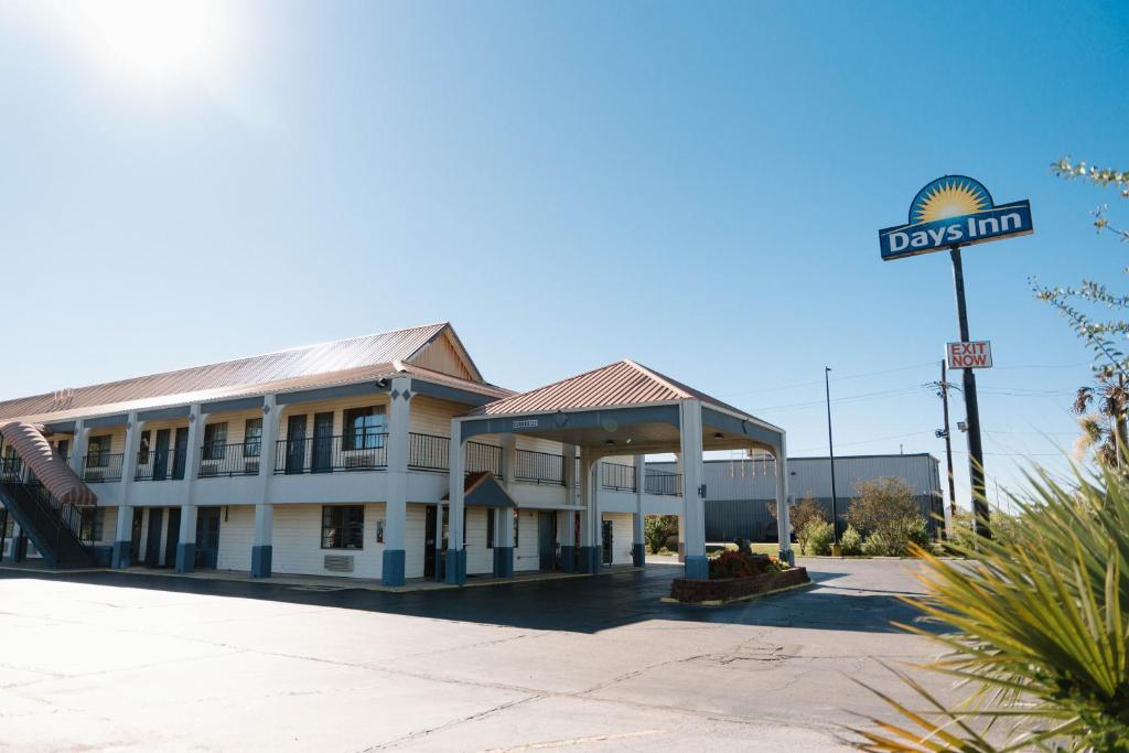Days Inn by Wyndham Monroe, Louisiana, Monroe (updated prices 2025)
