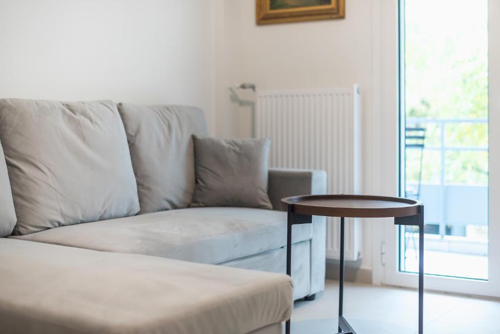 Zen Glow, Neapoli, Athens (updated prices 2026)