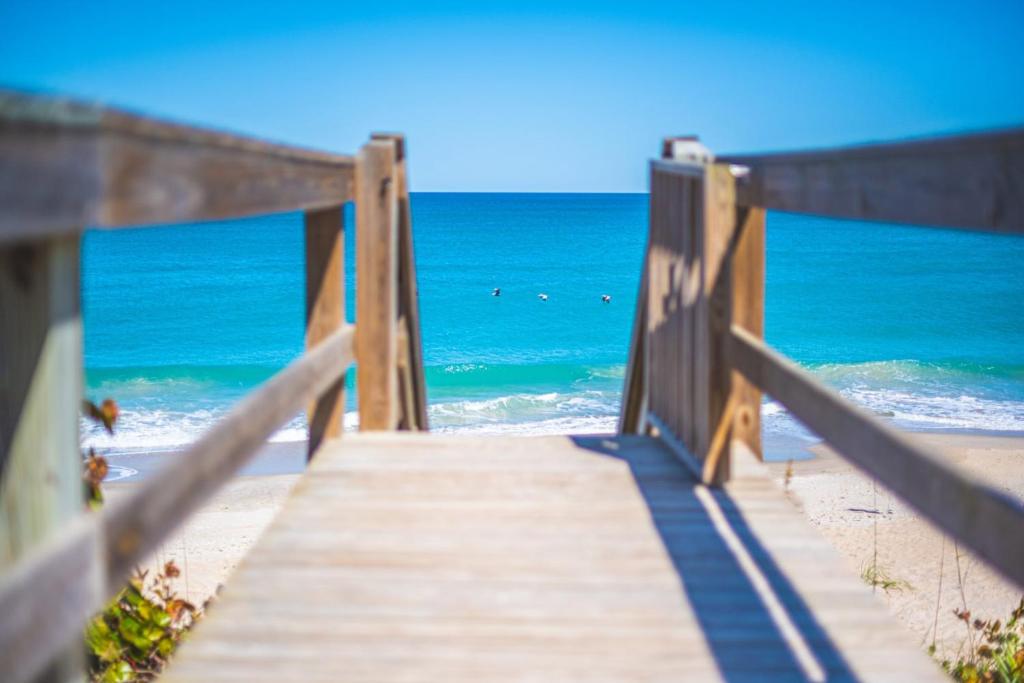 Tranquility Octopus Suite - Oceanfront Paradise!, Melbourne Beach ...