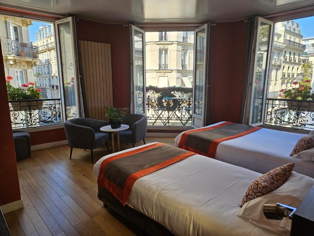 Home Latin, Paris (updated prices 2025)