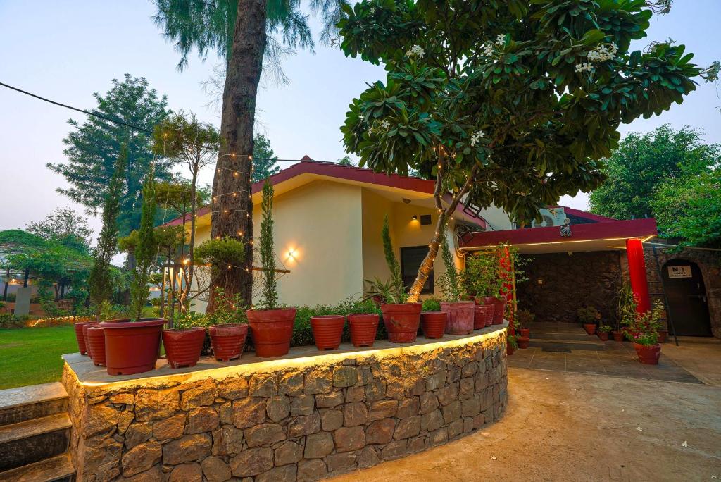 Farm The Retreat - With Private Pool, Manesar (precios actualizados 2025)