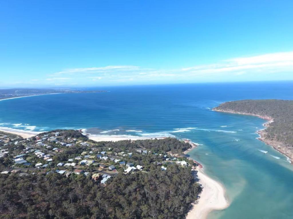 The Crest, Pambula Beach (updated prices 2025)