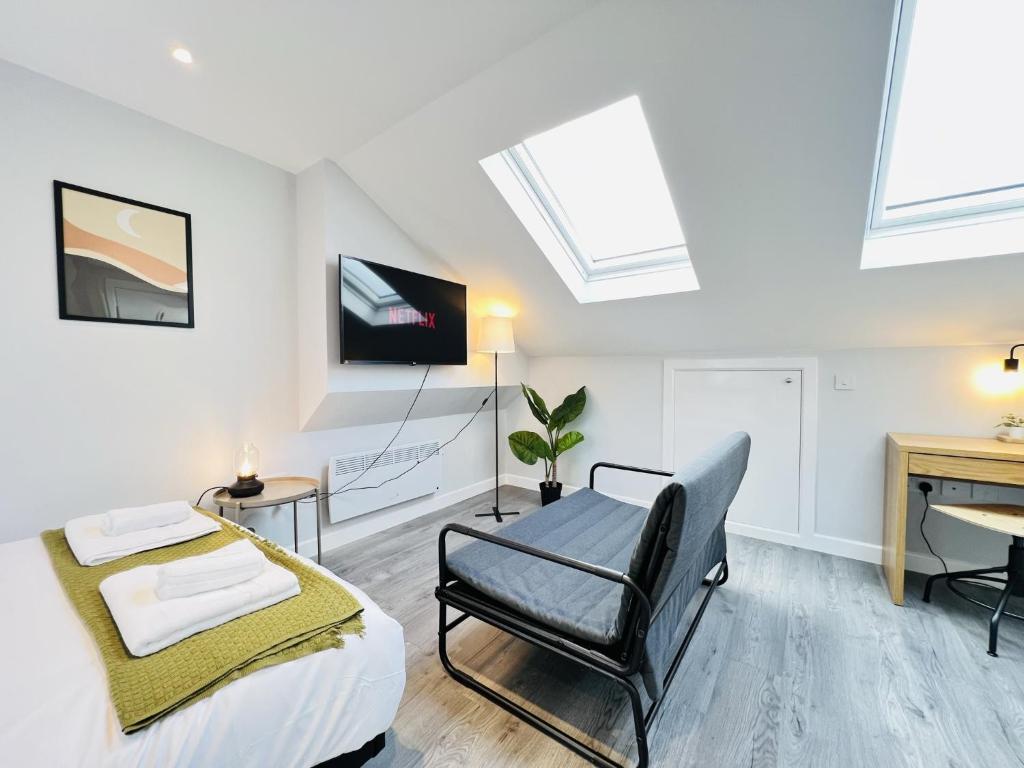 Battersea Studios by Sleepy, London (updated prices 2025)