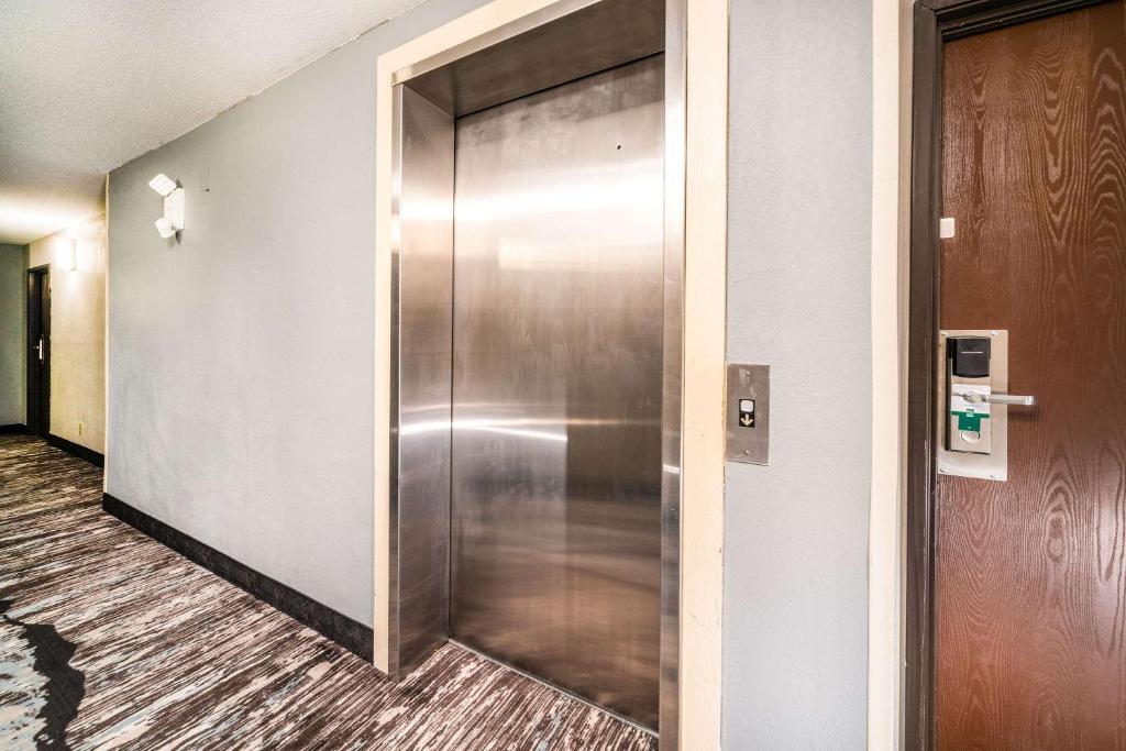 Quality Inn & Suites, Danville (updated prices 2025)