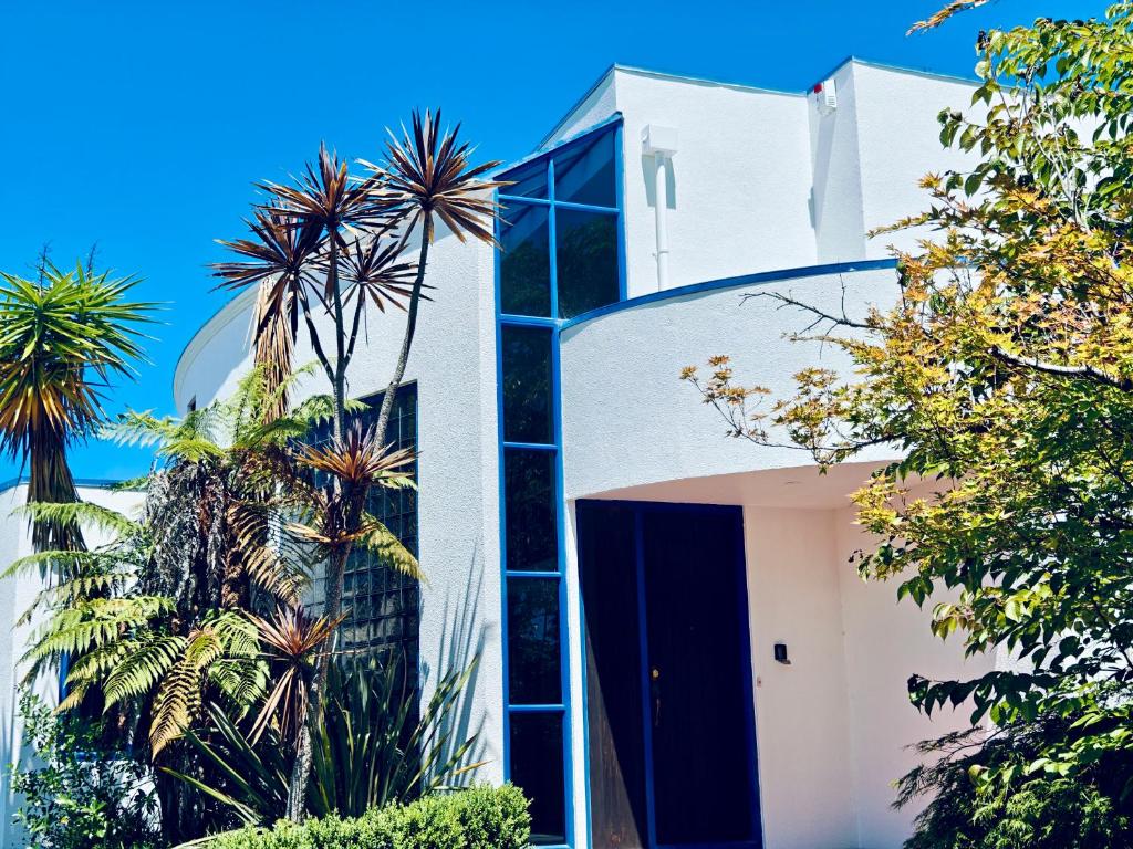 Luxe Retreat -- Spacious & Peaceful, Hamilton (updated prices 2026)