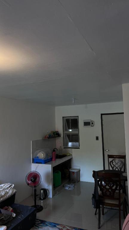 Reymen's Transient, San Fernando (updated prices 2026)