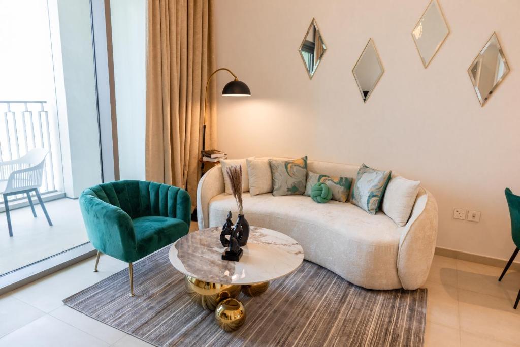 INA HOMES - 1BHK Downtown Views Direct Access to Dubai Mall, Dubai ...
