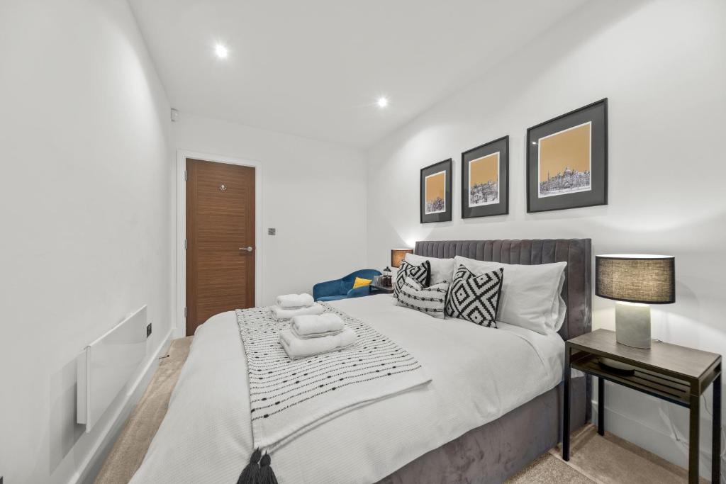 Springfield Thirteen, Harrogate (updated prices 2025)