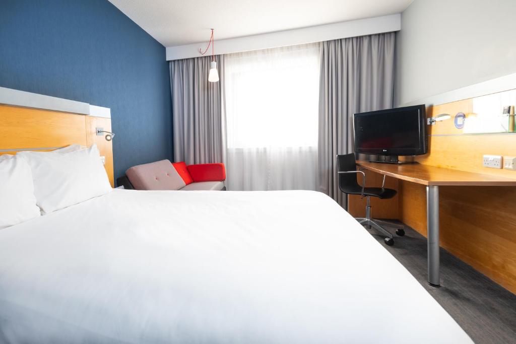 Holiday Inn Express Stevenage by IHG, Stevenage (updated prices 2025)