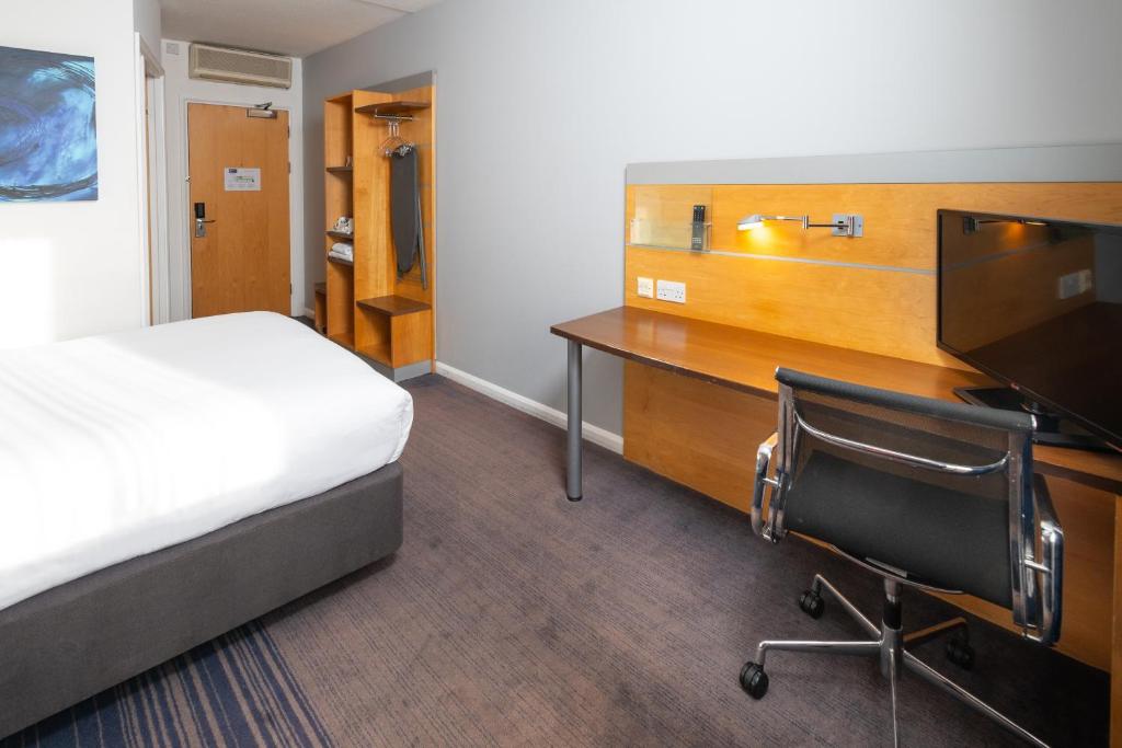 Holiday Inn Express Stevenage by IHG, Stevenage (updated prices 2025)