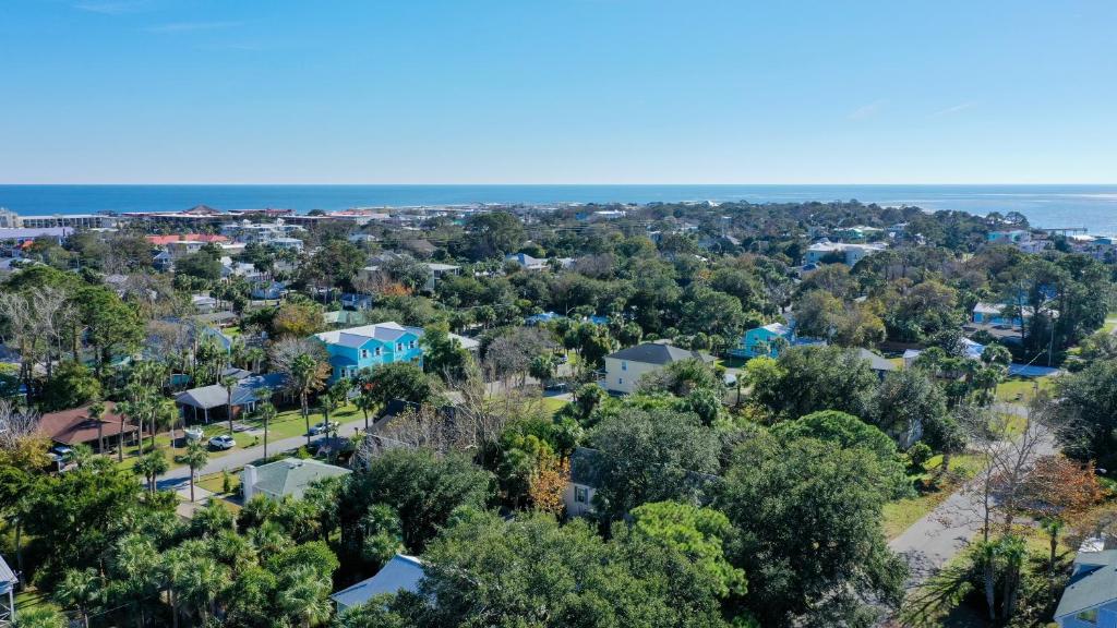 Cozy 1BR Beach Gem - Walk to Tybee Hotspots, Tybee Island (updated ...
