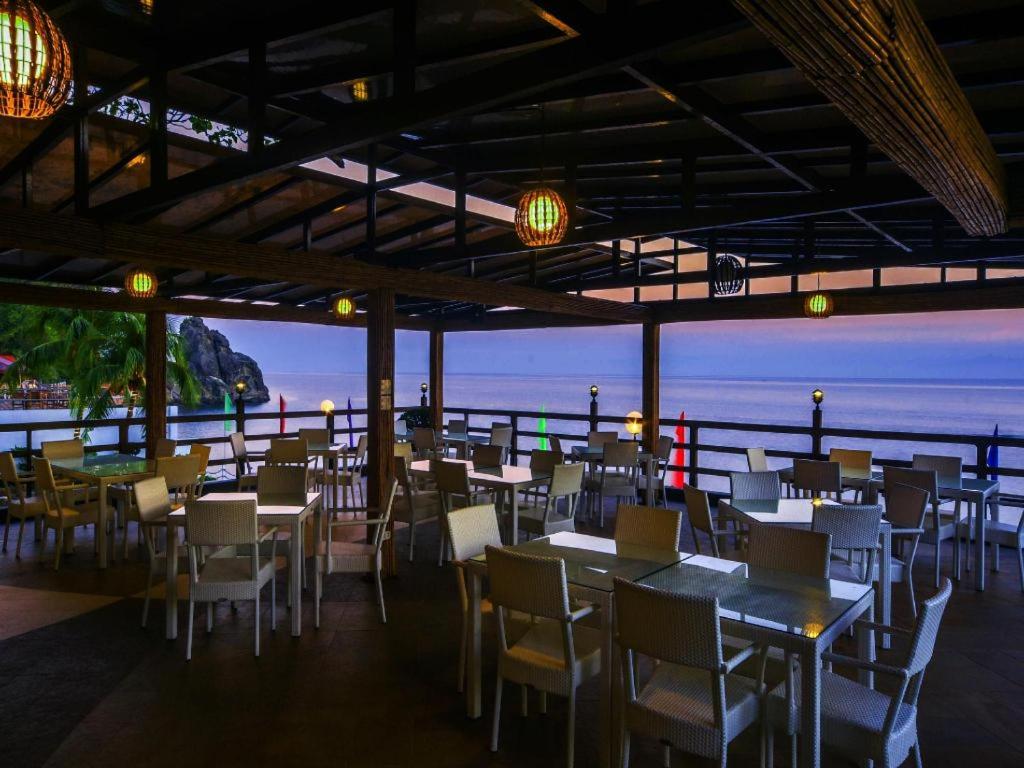 Anilao Awari Bay Resort, Batangas City (updated prices 2025)