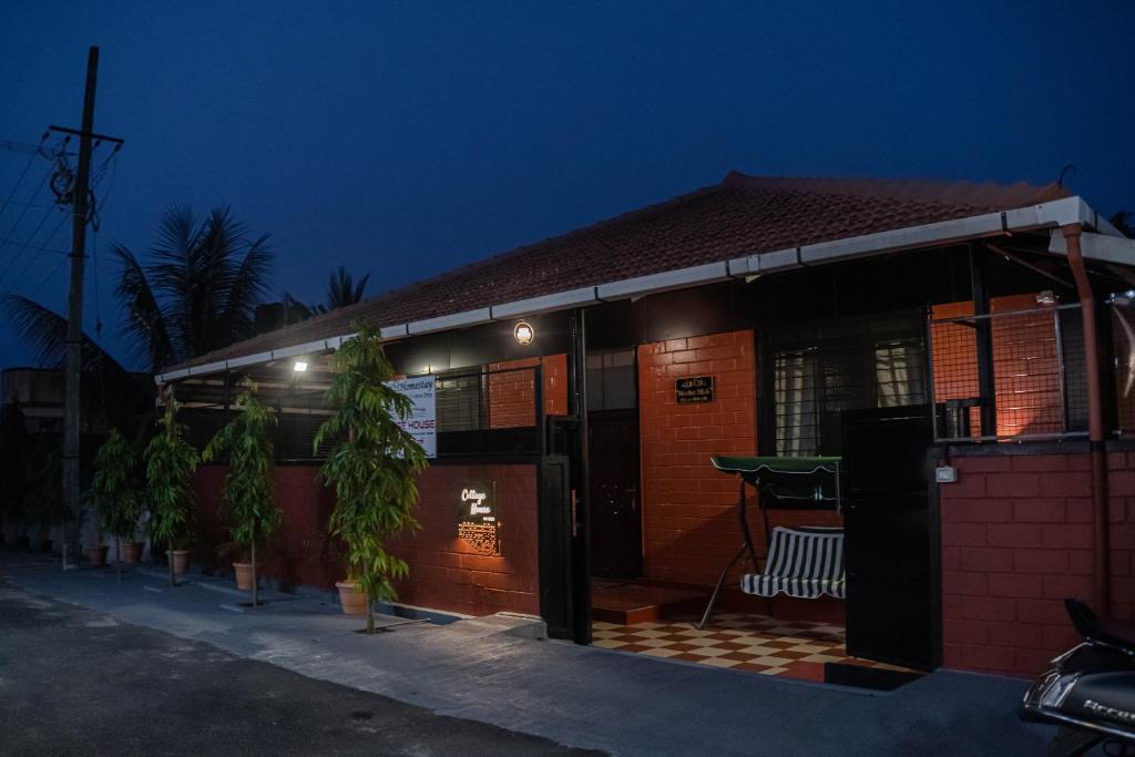 UDUPI HOMESTAY - Cottage House - Dendoorkatte, Udupi (updated prices 2025)