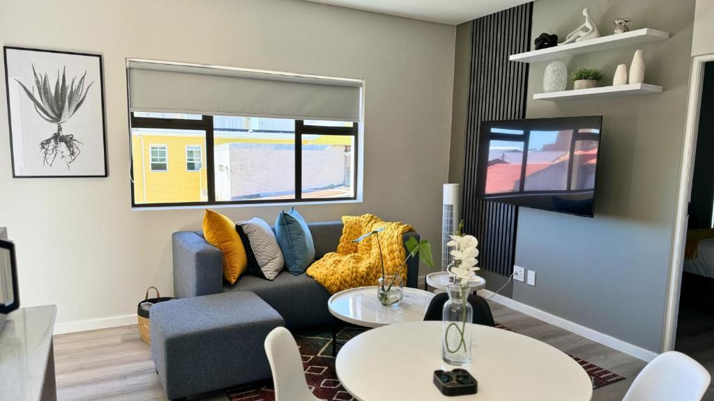 Obs Centre Twin Peaks, Cape Town (updated prices 2026)