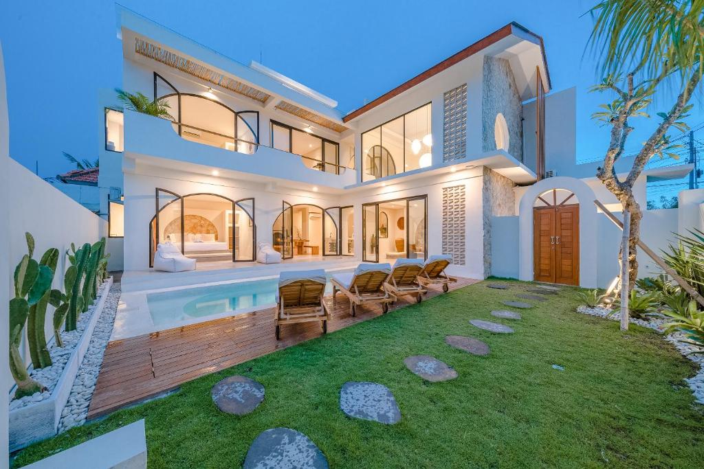 Villa SANKARA - Rooftop 3BR Villa with Brasero & Cinema - Sunset view ...