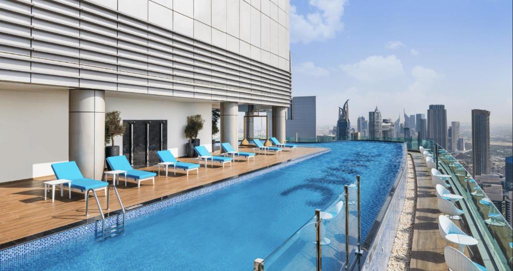 Luxury Dubai High Rise, Skyline Views, Dubai (updated prices 2025)