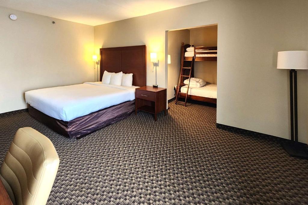 Comfort Inn & Suites Mount Pocono, Mount Pocono (updated prices 2025)