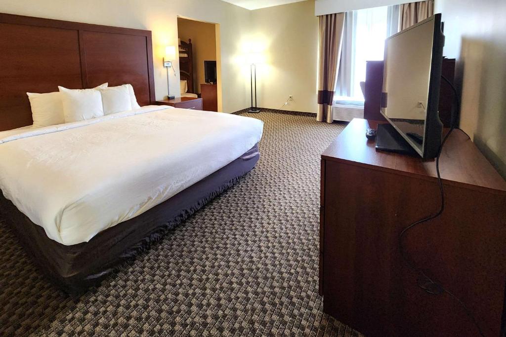 Comfort Inn & Suites Mount Pocono, Mount Pocono (updated prices 2025)