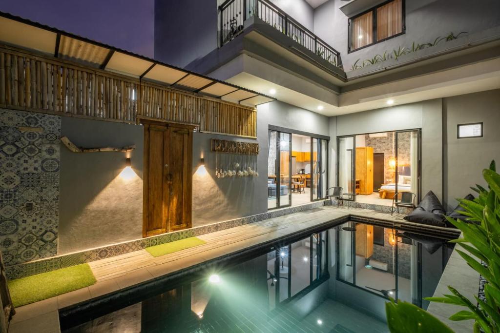 Central Berawa - Modern 3 BDR Villa - Near Atlas & Finns beach club ...