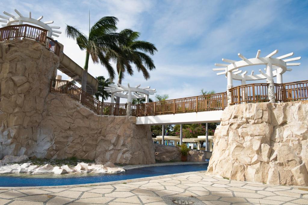 Apollo Aeropods Casobe, Batangas City (updated prices 2025)