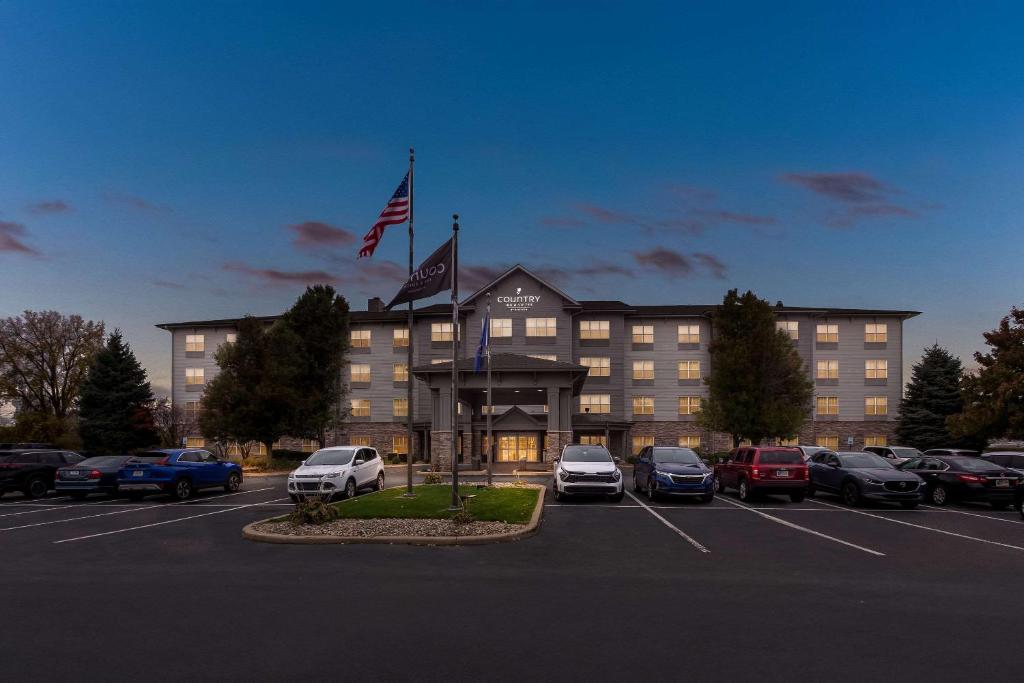 Country Inn & Suites by Radisson, Portage, IN, Portage (updated prices ...