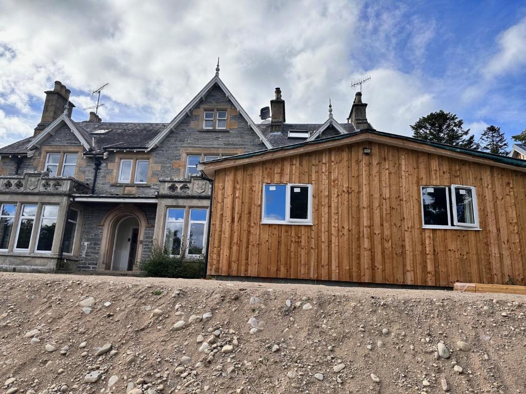 Forces Manor, Kincraig (updated prices 2025)