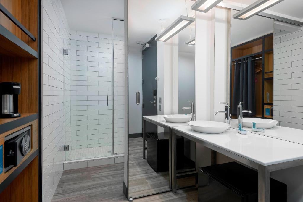 Aloft Jacksonville Airport, Jacksonville (updated prices 2025)