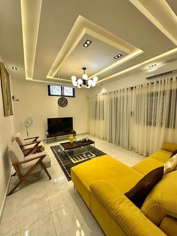 Hatikva 2, Cotonou (updated prices 2026)