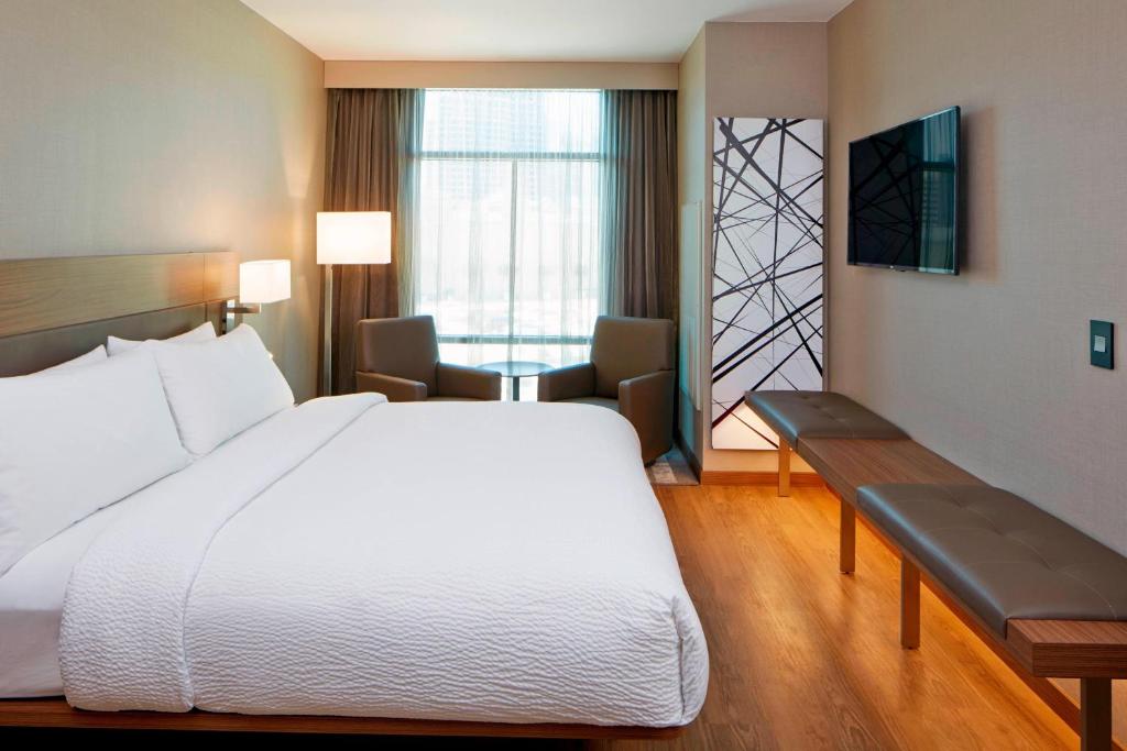 AC Hotel by Marriott Atlanta Buckhead at Phipps Plaza, Atlanta (updated ...