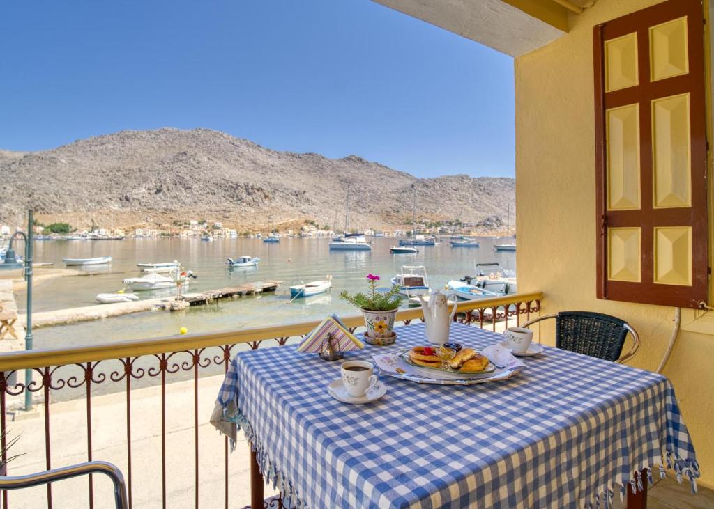 Waterfront House Pedi, Symi (updated prices 2025)