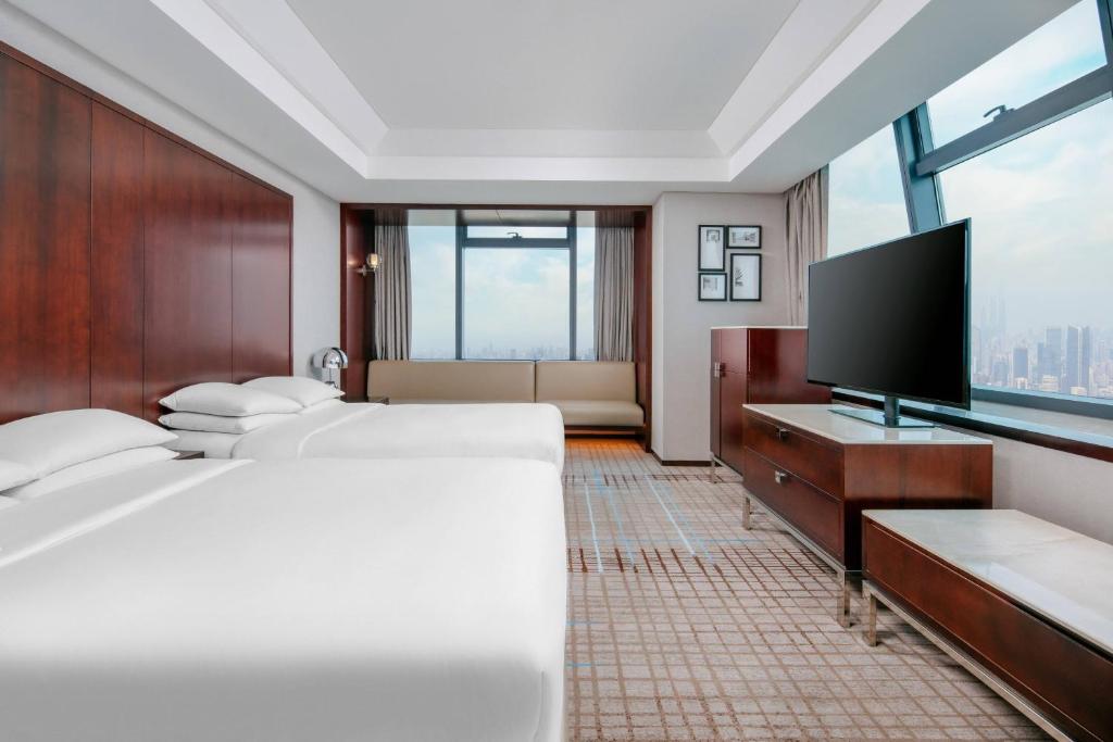 Renaissance Shanghai Zhongshan Park Hotel, Shanghai (updated prices 2025)