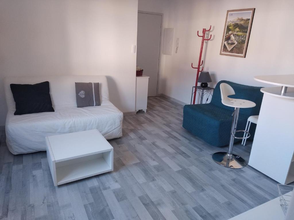 Studio 25 m2 centre Uriage, Saint-Martin-dʼUriage (aktualisierte Preise für 2025)
